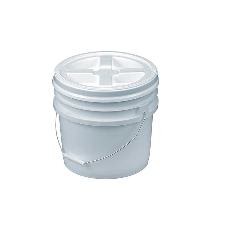 10 Quart Reinforced Plastic Bucket with Gamma Seal Lid